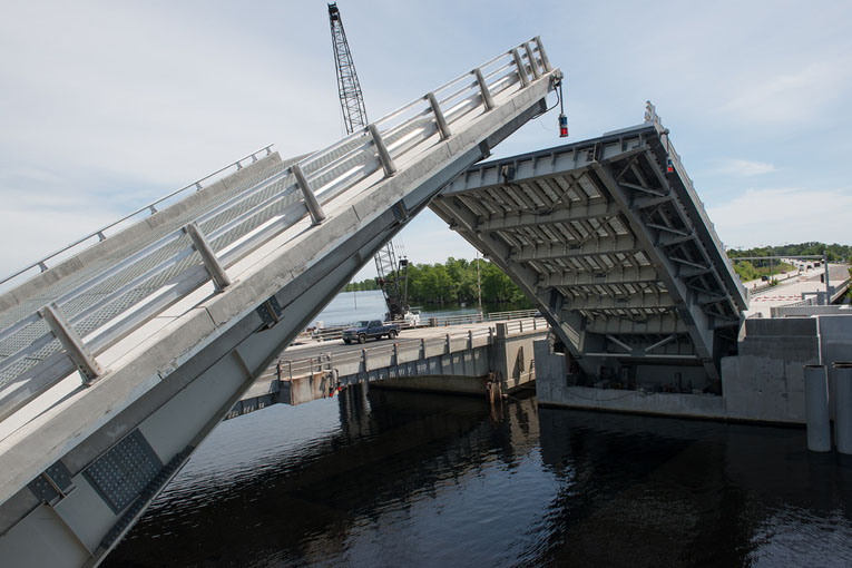Steel Shots: Rollin’ on the River